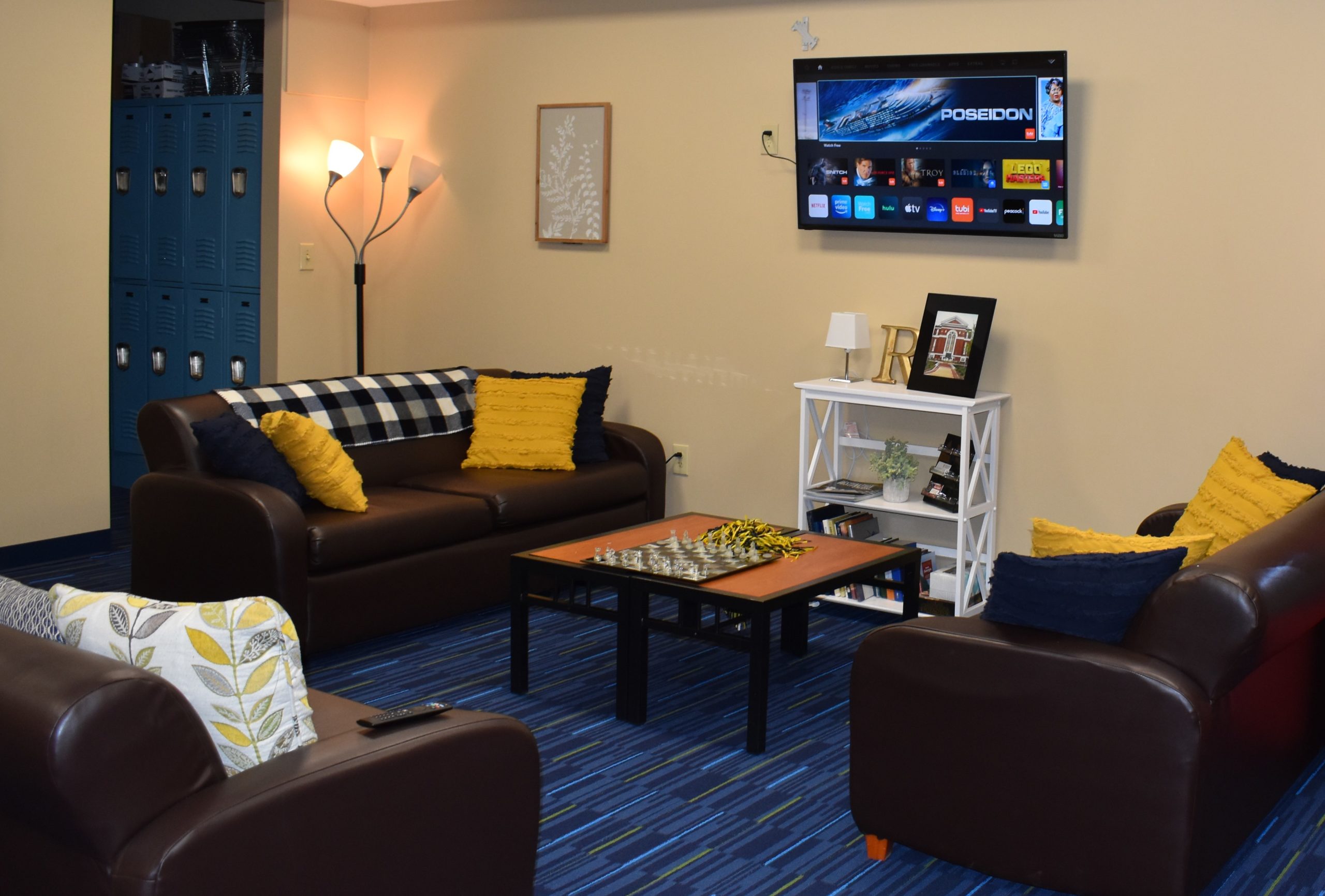 Student-led committee brings renovations to Reinhardt’s commuter lounge ...