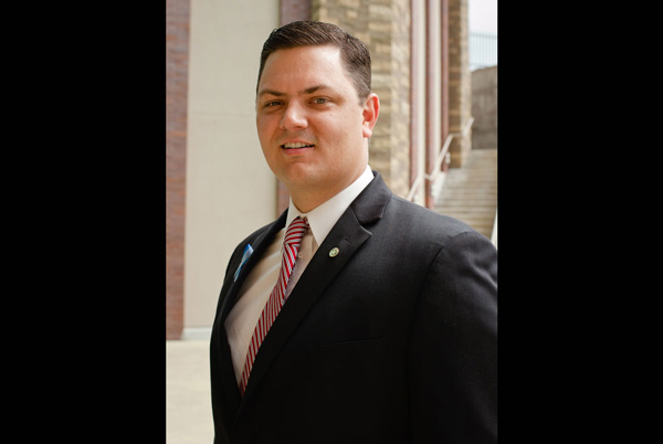 #AfterReinhardt: Zach Blend ‘17 uses Reinhardt MBA to further ...