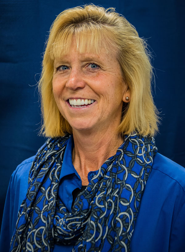 #FacultyFriday: Robin McNally shows care for student success ...